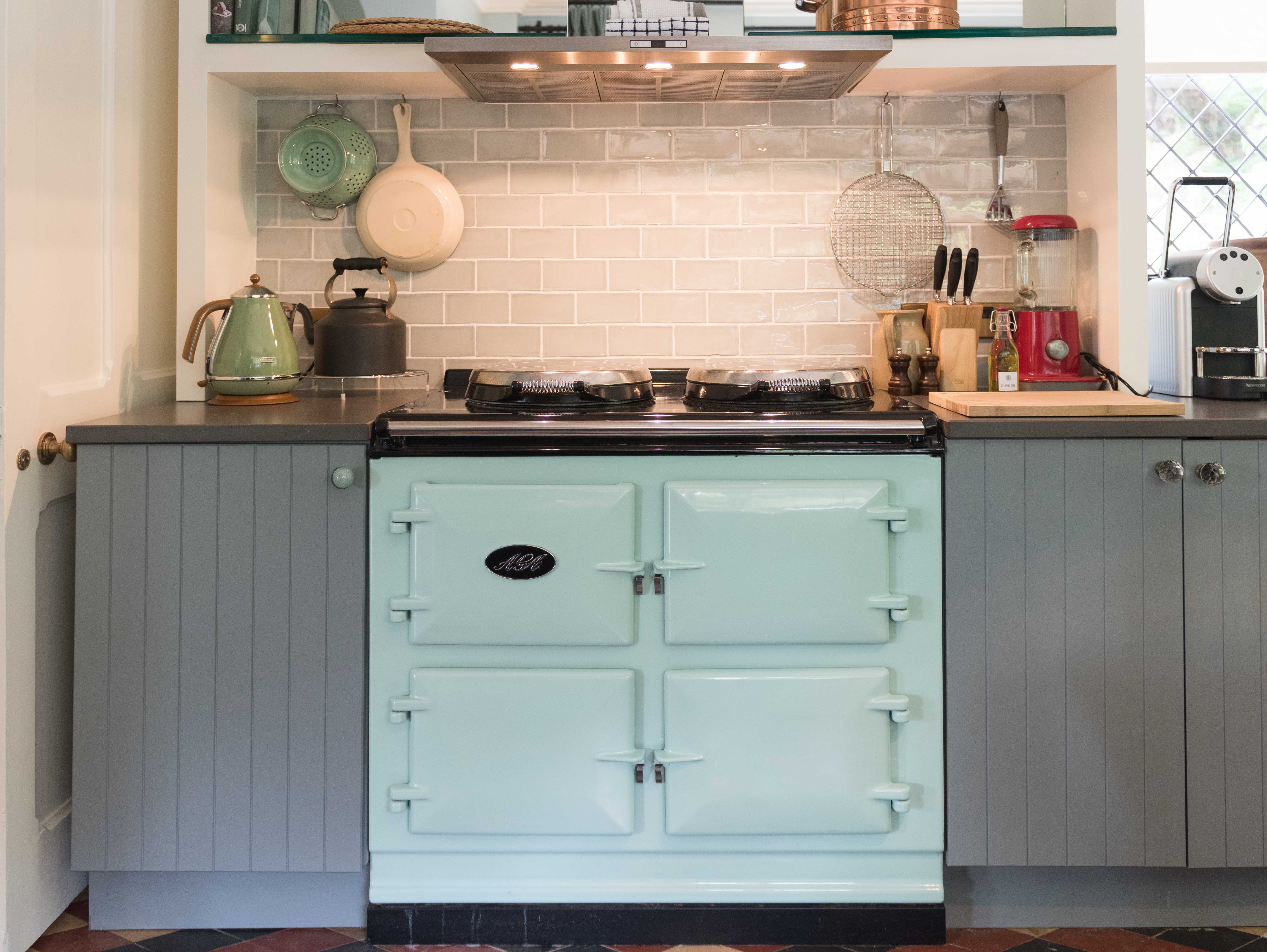 Luxury Berkshire Spring Cottage | Cliveden House, 5 Star Hotel